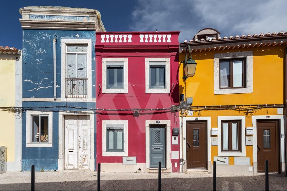 b78c726a-a43b-4841-98e6-d1f1535f6ad0-b517088a-03fd-4c2f-8001 ...