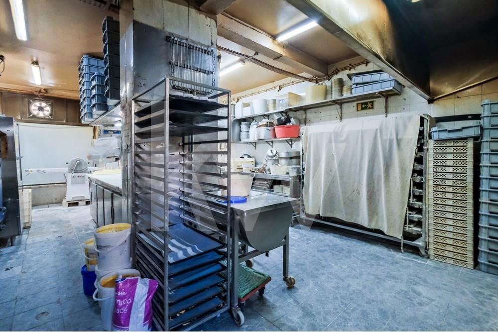 c2ad8960-c378-4a90-a1c8-f8e5438696e0-0734375a-22e6-4a5d-a2f9 ...