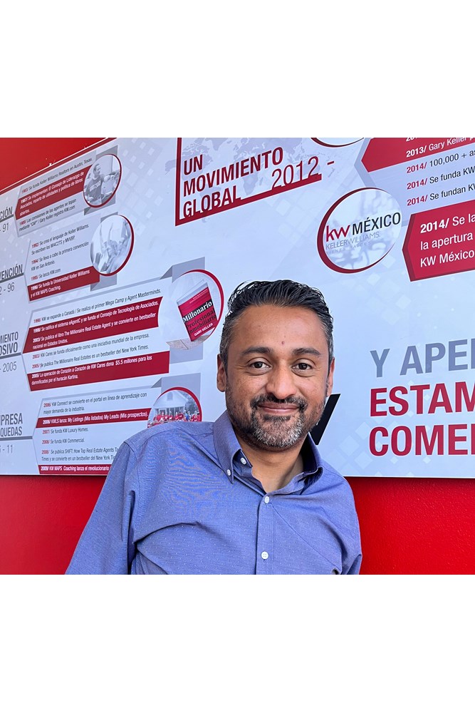Luis Adrian Verdi Pacheco - KW Central Qro
