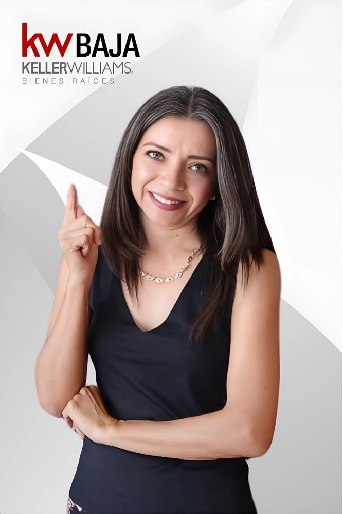 Patricia Calderón - KW Baja