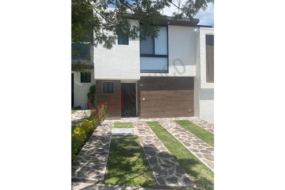 Gran opción para vivir dentro de Zibatá Casa en renta, Fracc. Thandi ...
