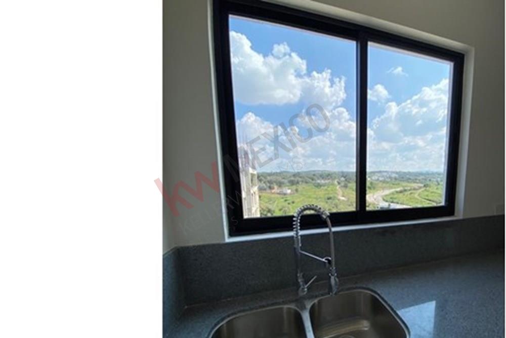 Departamento En Renta en nivel 7 Altures, en capital Norte