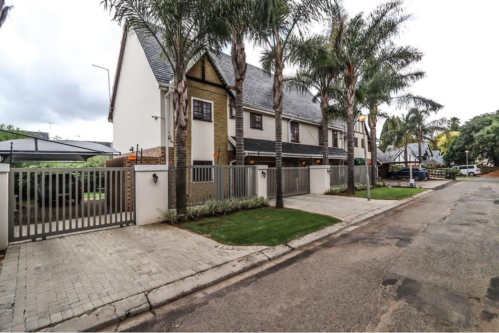 Tudor Style Beauty in Lakefield, Benoni