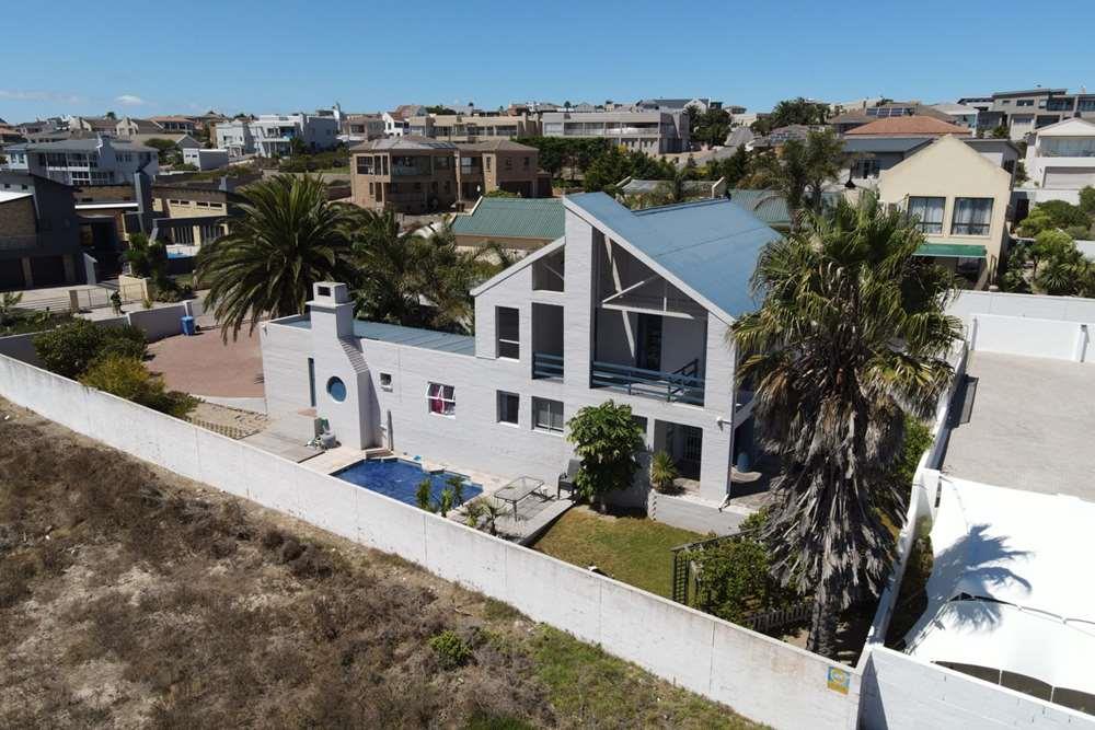 Harpuisbos Street, Myburgh Park