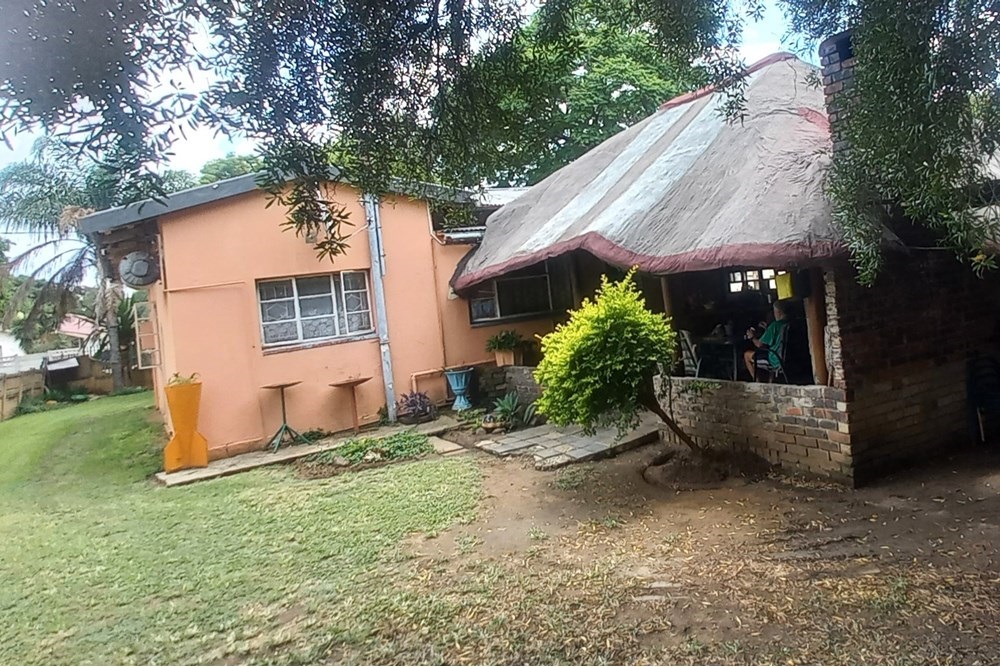 Investment Opportunity for Developers – Prime Location in Oos Einde ...