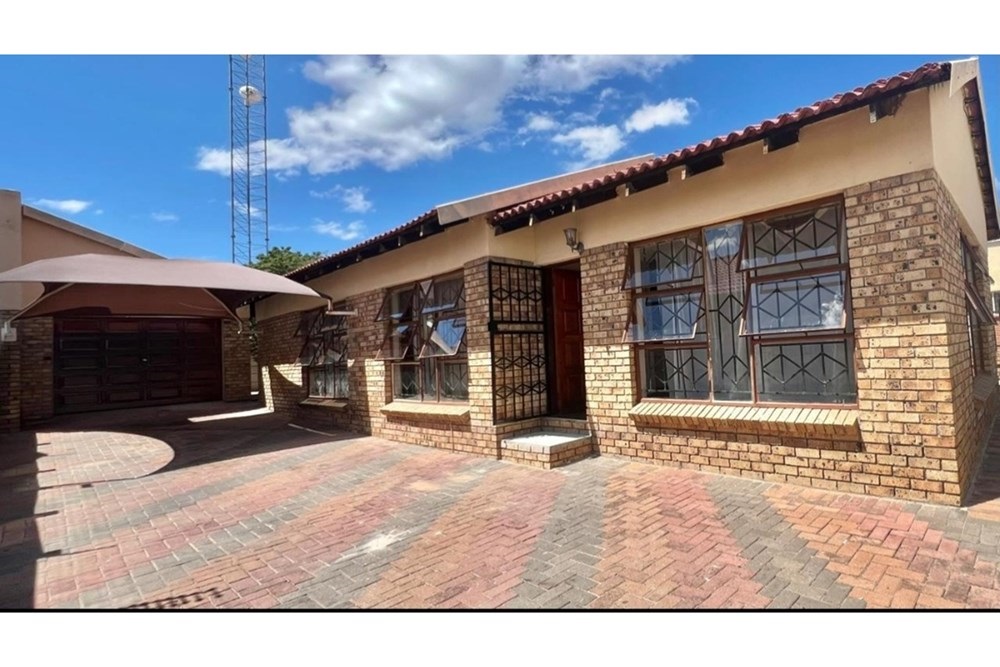 3 BEDROOM HOUSE FOR SALE IN EMDO PARK
