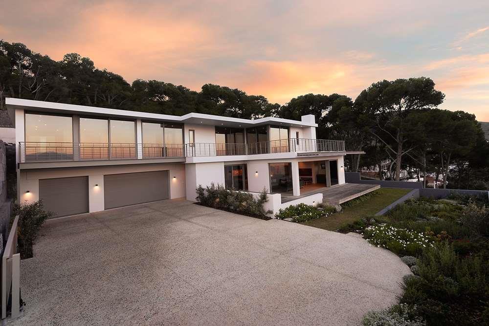 Investment Home, Baronetcy Estates, Cape Town