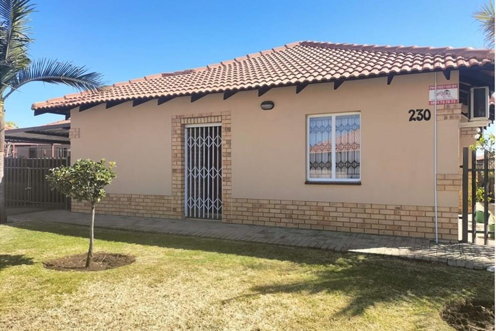 For Rent: Charming 3-Bedroom House in Waterkloof Hill Estate, Rustenburg